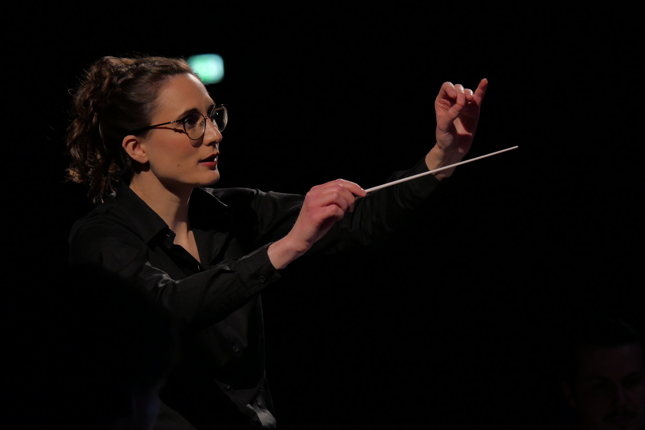 L’Orchestre EDF accueille Camilla Rossetti, nouvelle cheffe d’orchestre ...